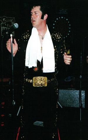 Tom Gilbo and Livewire perform in Central Square | Arts and ...