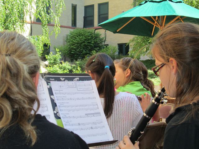 Salmon River Elementary School Band hits the road to entertain | News ...