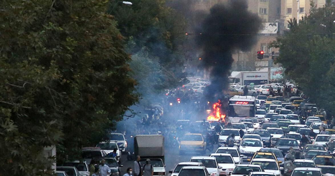 ‘Nothing to lose’: Iran’s protesters step up their defiance as a ...