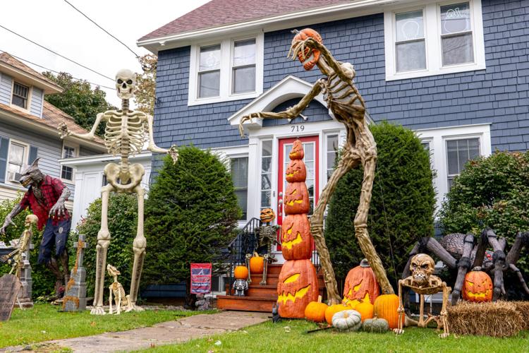 City homes capture spirit of Halloween | Kidscontent | nny360.com