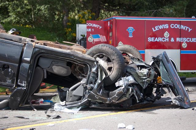 Two hurt in Denmark head-on crash | News | nny360.com