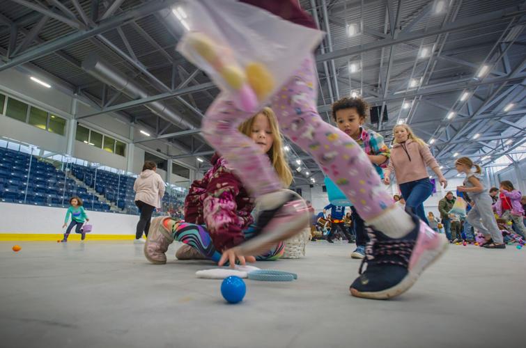 PHOTOS: Scrambling for Easter eggs | Kidscontent | nny360.com