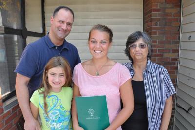 First annual scholarship given | Arts and Life | nny360.com