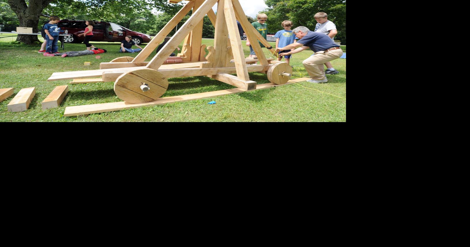 Students go medieval at SUNY Catapult Camp Teaching via trebuchet: Four ...