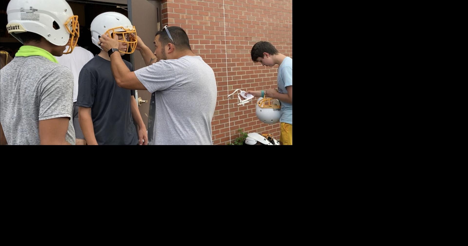 Section 10 football: Golden Bears players acquaint themselves with new ...