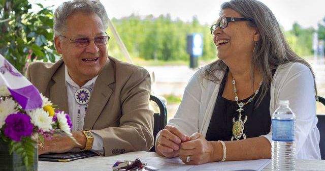 Chief Beverly Cook receives standing ovation at inaugural celebrations ...