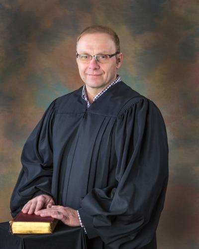 Renzi seeking judge seat | News | nny360.com