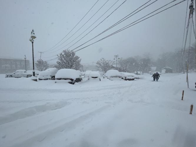 Snow total tops 6 feet in parts of the north country; residents dig out ...