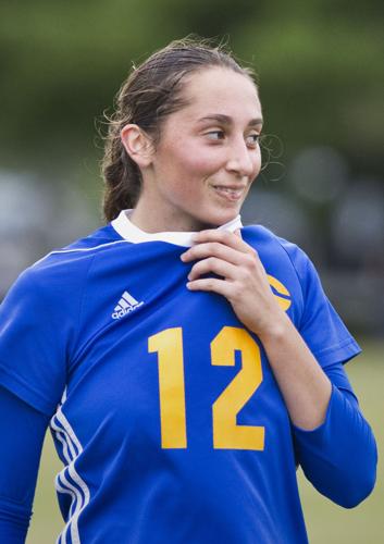 High school soccer: Versatile Porter helping lead Wildcats’ resurgence ...