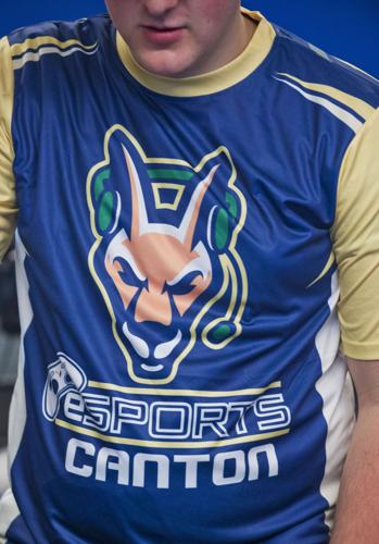 New $500K eSports Arena offers SUNY Canton athletes a competitive edge ...