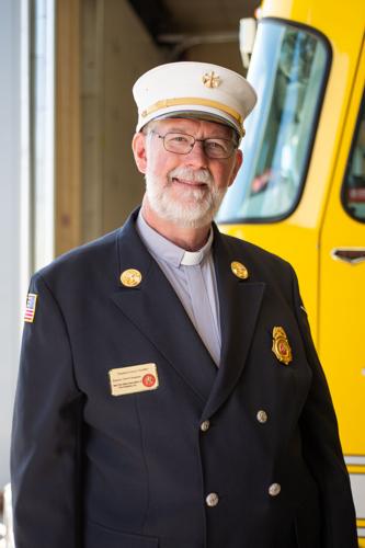 Jefferson County fire chaplains are ‘good luck charm’ at fire, crash ...