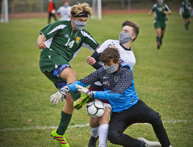 NAC roundup: Emlaw’s two goals pace Flyers over Bulldogs in boys soccer ...