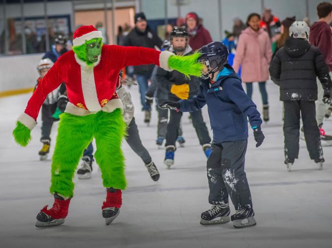 PHOTOS: Grinch grooves on Potsdam ice | Kidscontent | nny360.com
