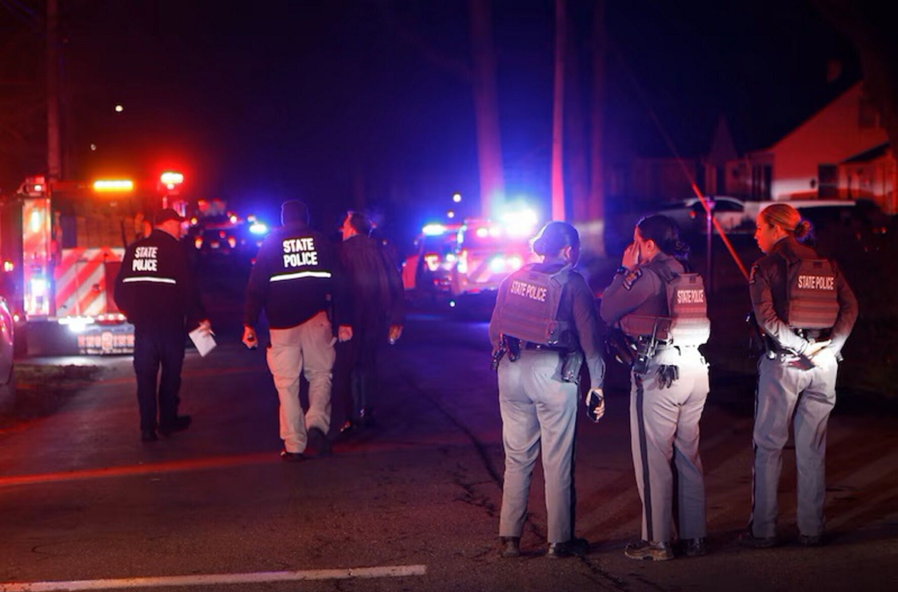 Syracuse police officer and a deputy killed in shooting in Salina ...