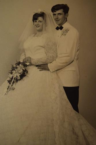 Reapes celebrate 50th wedding anniversary | Arts and Life | nny360.com