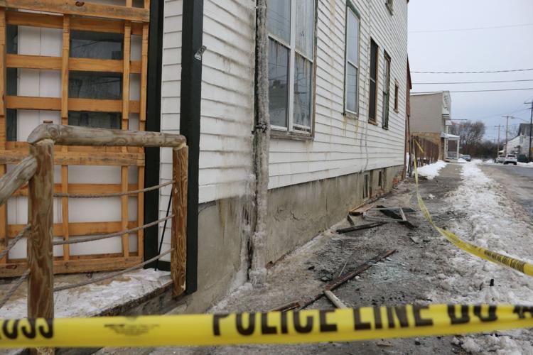 3 firefighters hurt in State Street blaze | | nny360.com