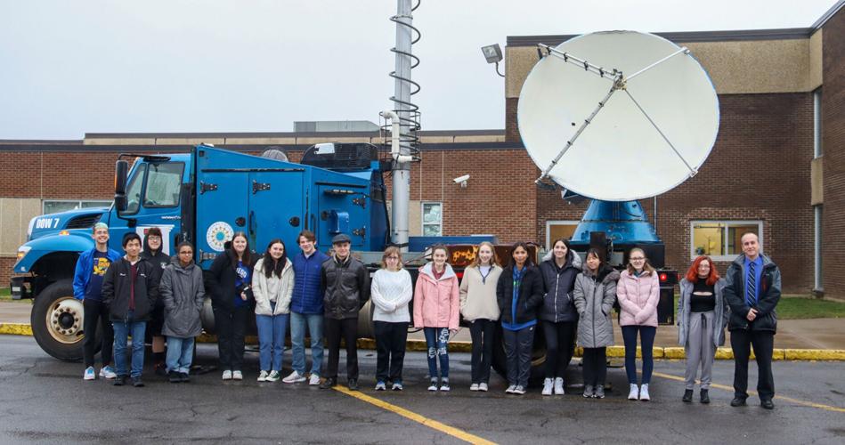 OHS students get an inside look at storm chasing with Doppler on Wheels ...