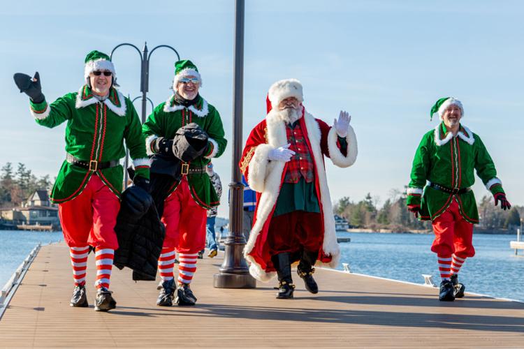Alex Bay hosts 1000 Islands River Santa Festival | Kidscontent | nny360.com