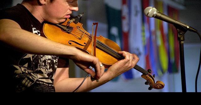 Hip hop violinist plays JCC | News | nny360.com