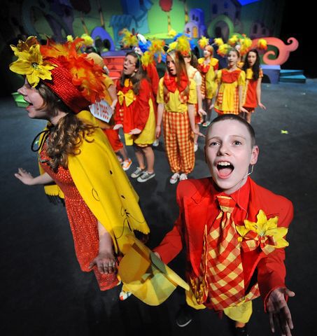 ‘Seussical’ cast shows its colors | Arts and Life | nny360.com