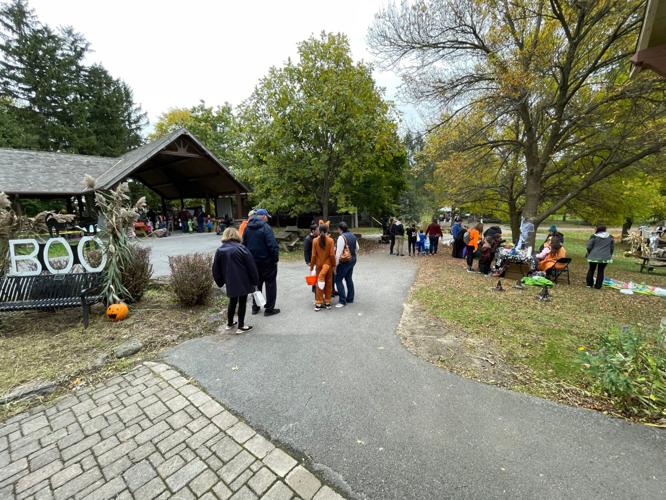 Boo at the Zoo fundraiser kicks off, continues next weekend ...