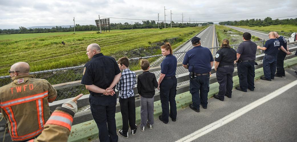 Motorcade honors slain state police trooper | News | nny360.com