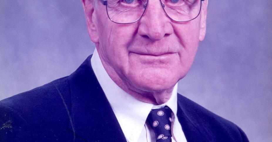 Harry E. Howe, MD | Obituaries | nny360.com