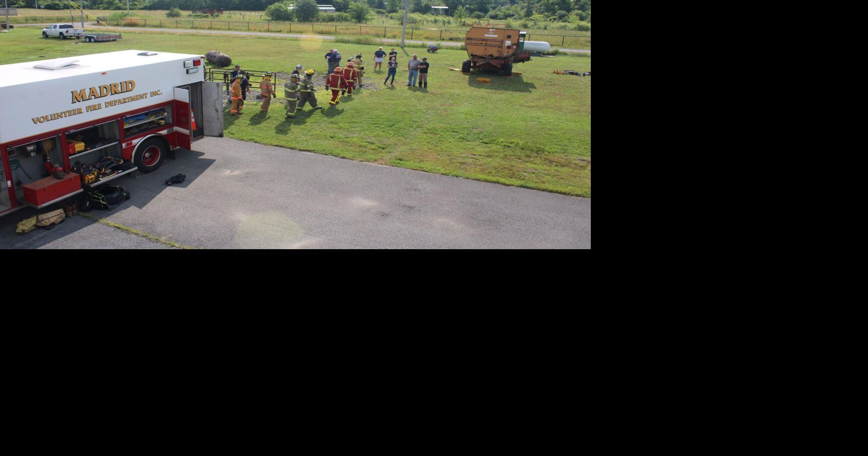 Young firefighters learn crucial techniques | Kidscontent | nny360.com