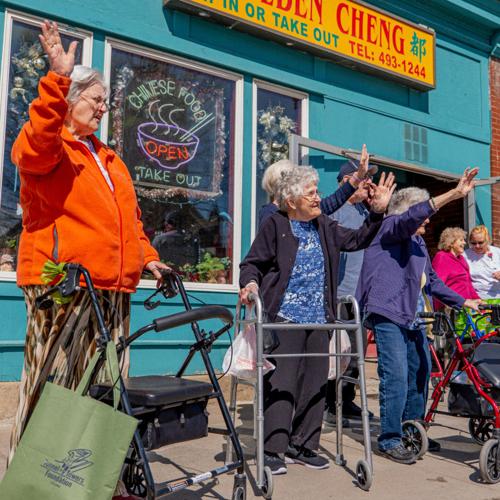 Vietnam veterans welcomed home with parade and ceremony in Carthage ...