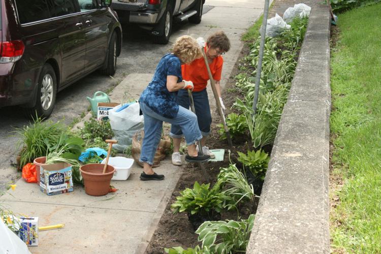Garden Club sprucing up Massena area | News | nny360.com