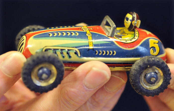 America’s Toy Scout Expert travels country to find gems of past | Arts ...