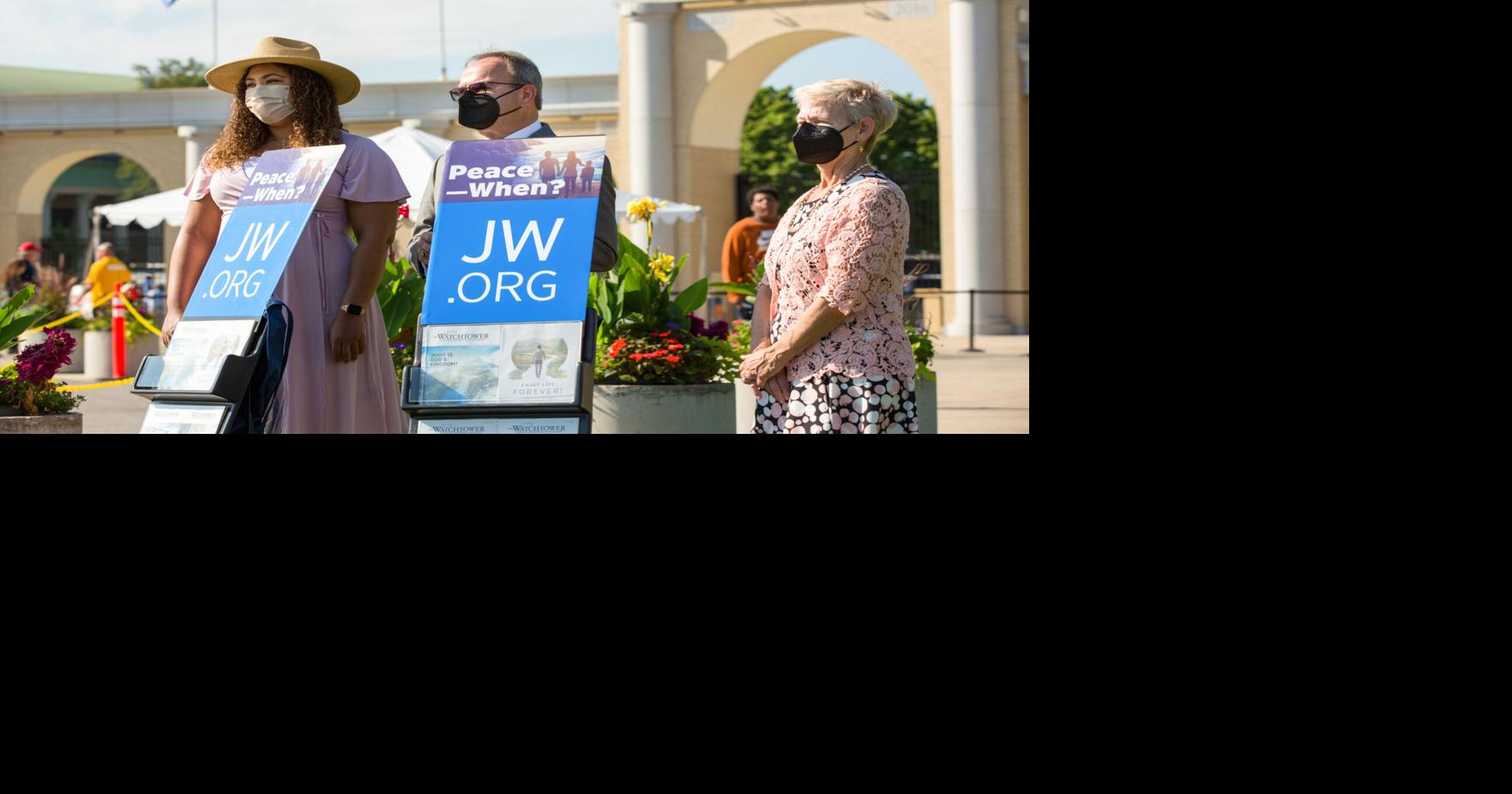 A new feature outside the Great New York State Fair Jehovah’s Witnesses ...