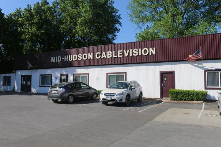 City mulls 15-year pact with Mid-Hudson Cable | | nny360.com