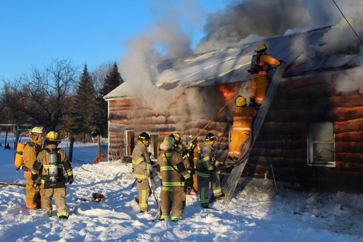 Fire strikes Madrid home on last day of year (VIDEO) | News | nny360.com