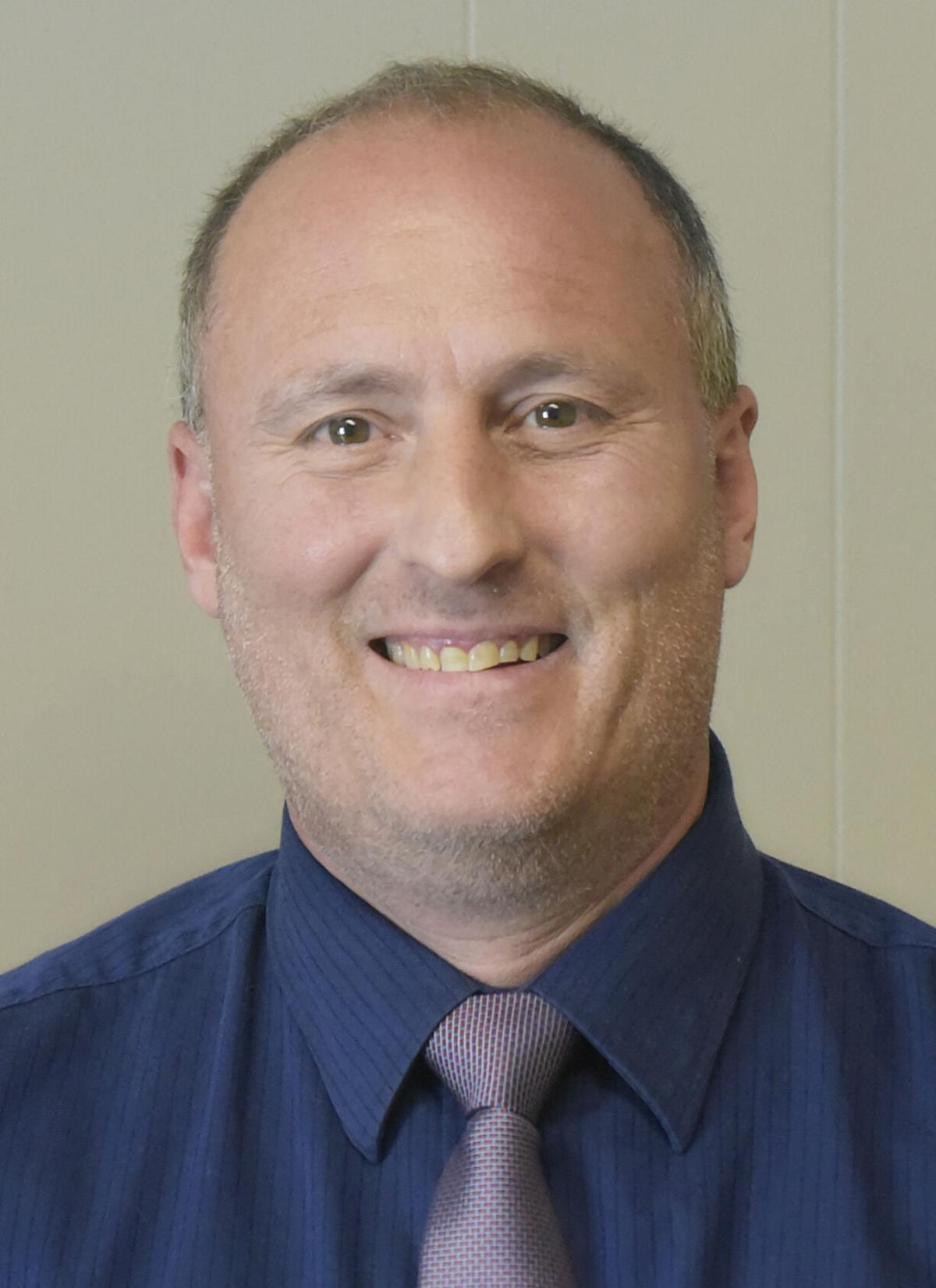 Neighbors Moroughan, Stogsdill compete for District 6 seat on Lewis ...