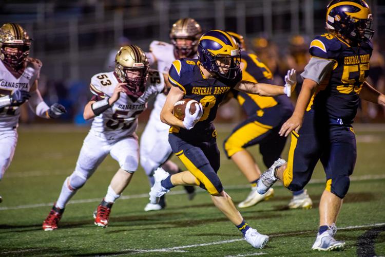 High school football: General Brown defense responds to Canastota’s ...