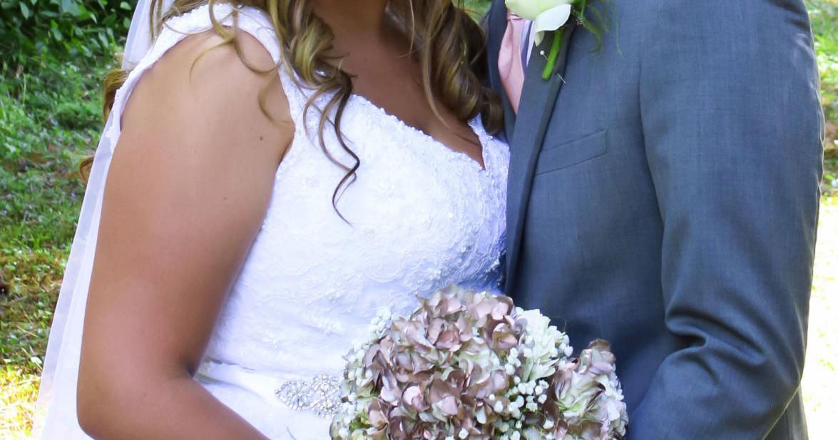 Briant and Carter celebrate marriage | Arts and Life | nny360.com