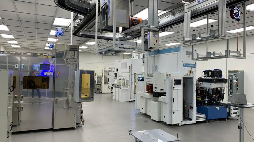 Onondaga Community College opens Micron cleanroom to train workforce ...