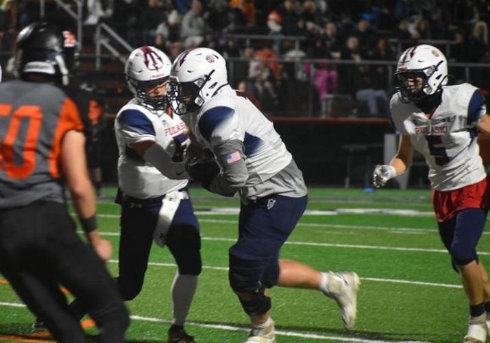 High school football: Hollis paves way for Pulaski resurgence | Oswego ...