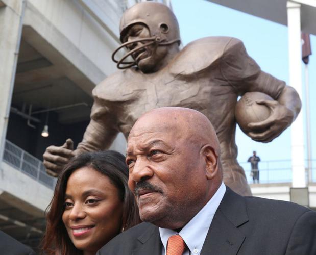 Syracuse, football world mourns passing of Jim Brown | College Sports ...