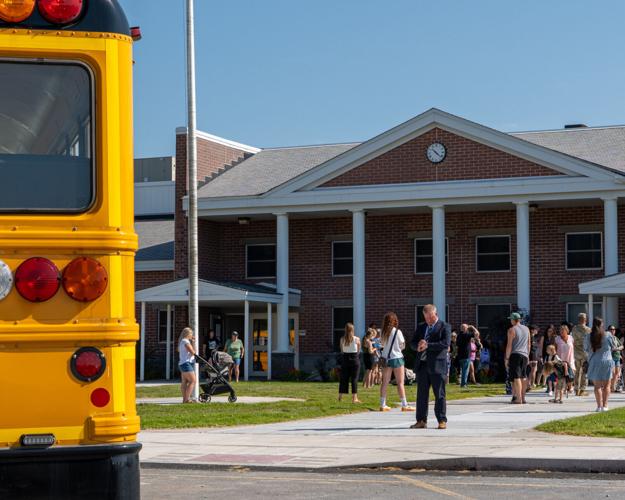 PHOTOS: First day of the new school year | Kidscontent | nny360.com