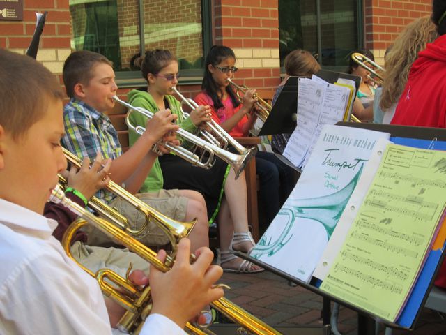 Salmon River Elementary School Band hits the road to entertain | News | nny360.com