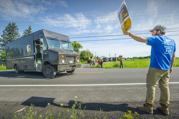 PHOTOS: Practice picket | Business | nny360.com