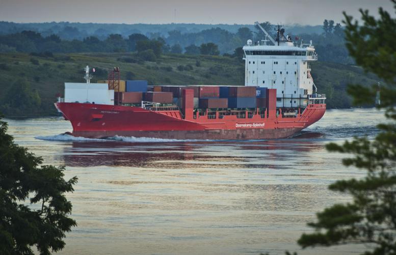 Container shipping making waves on St. Lawrence/Great Lakes system ...