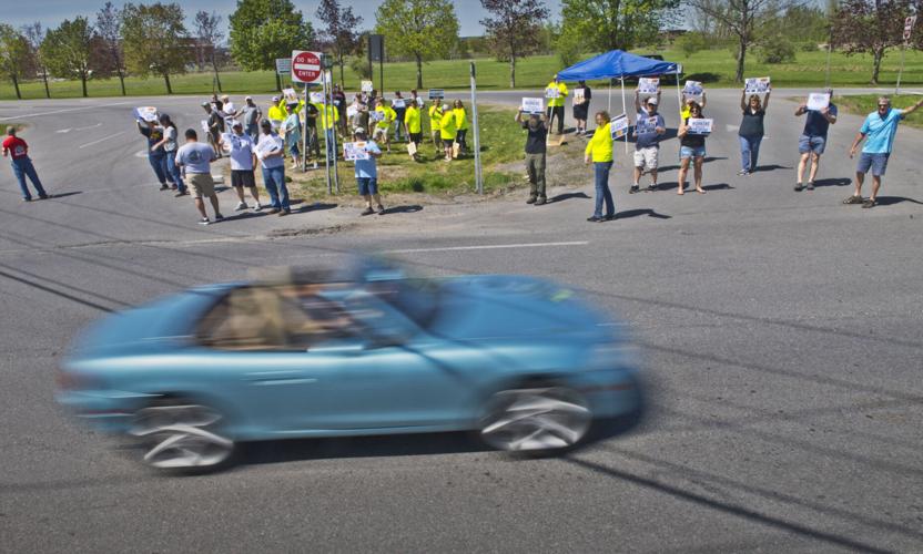 United Steelworkers Local 420-A authorizes strike action, holds fair ...
