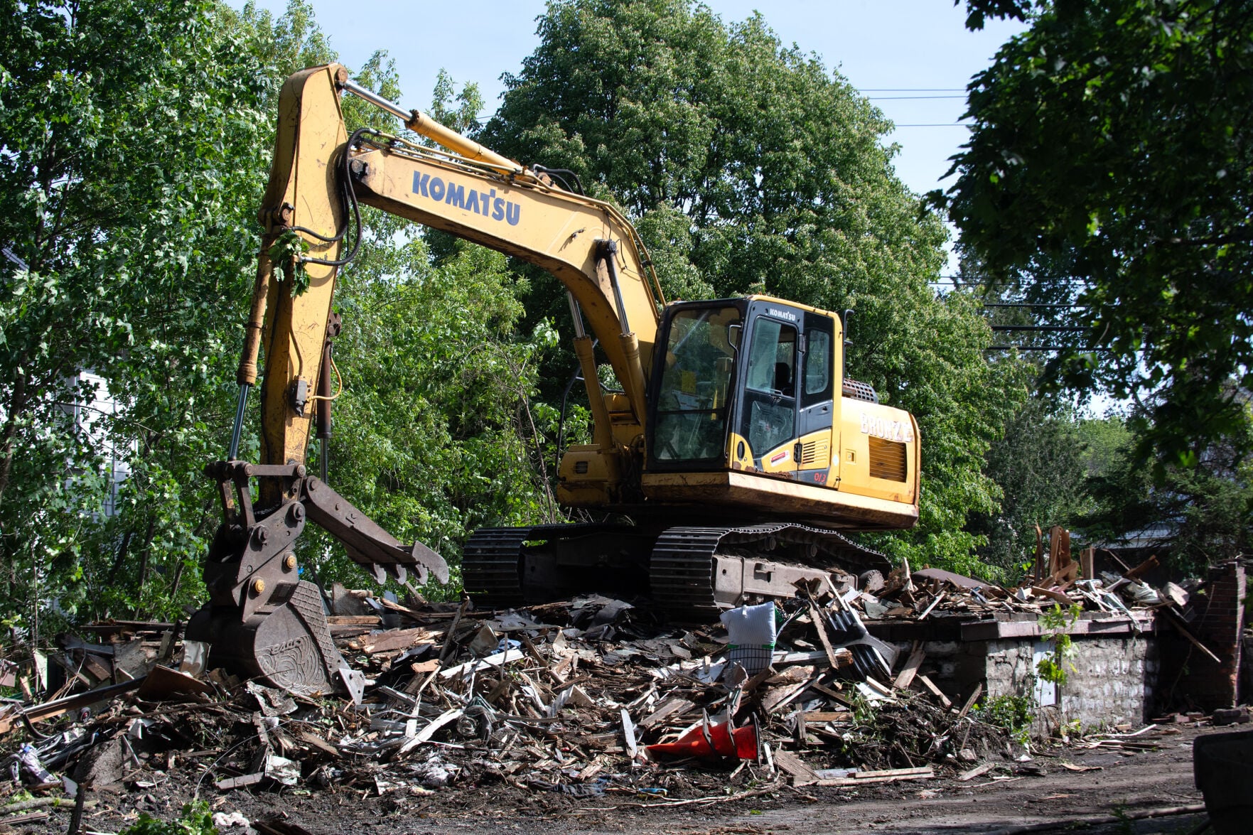 Coffeen Street apartment building that irritated neighbors for years is ...