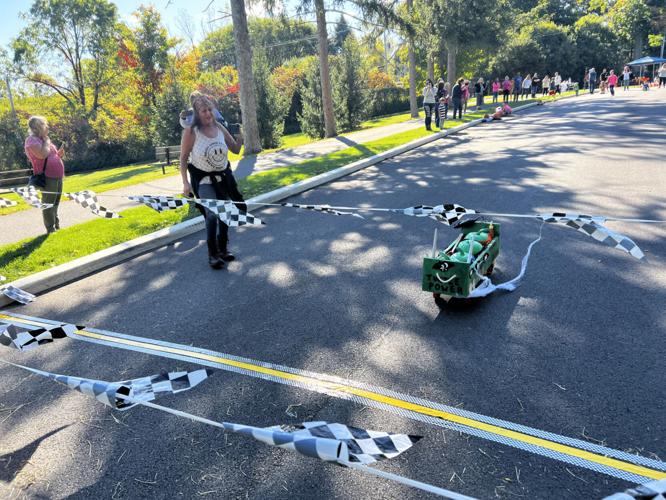 Thompson Park hosts Great Pumpkin Derby | Kidscontent | nny360.com