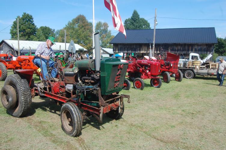 Old time engine show back in gear: Vintage tractors, trucks return to ...