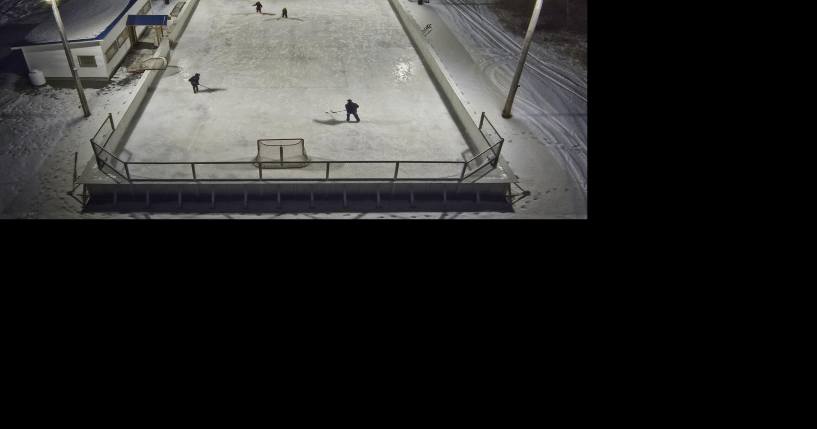 PHOTO: Skaters take the ice in Helena | Photo and Video | nny360.com