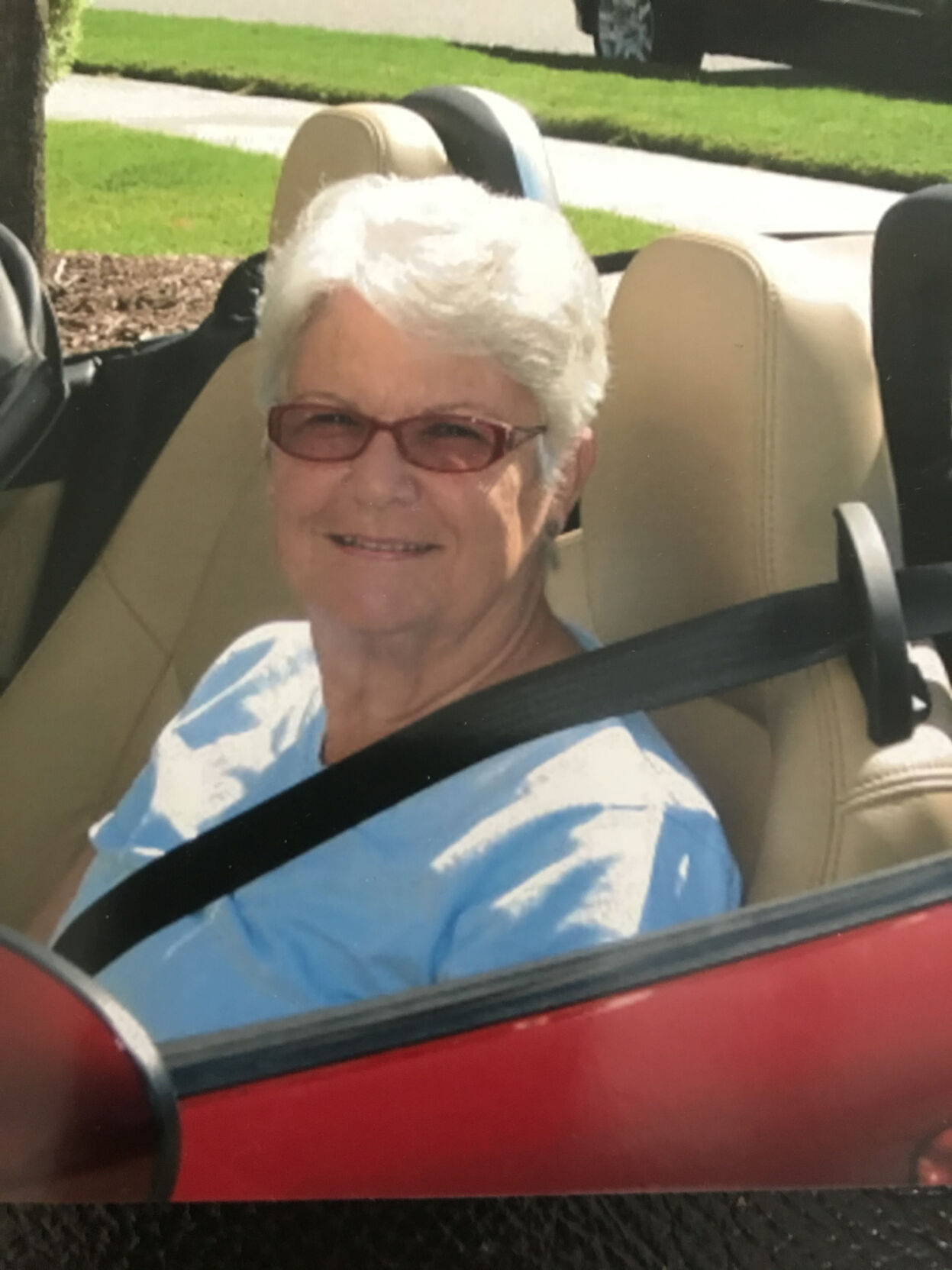 Eva Joyce Chrisman “Chris” Essom | Obituaries | nny360.com